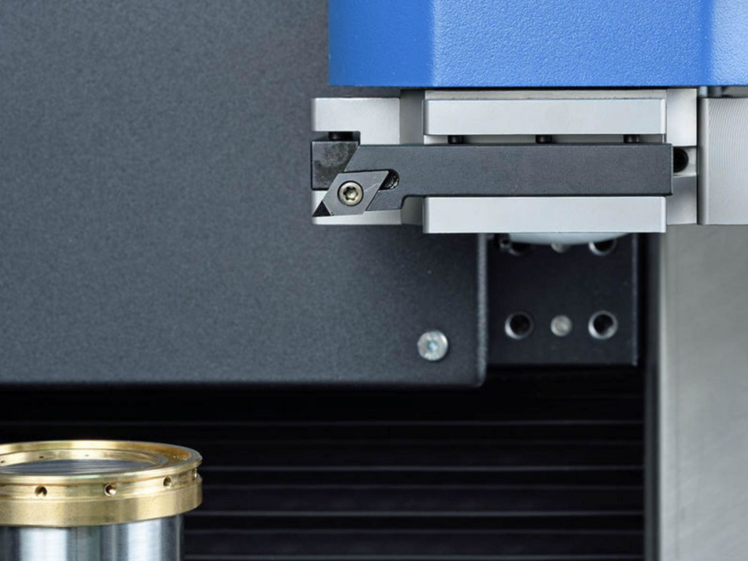 ATS - TRIOPTICS Alignment Turning Station for high-precision centering ...